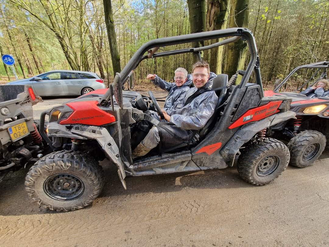 Helikopter dropping & Buggy rijden | Adventure Veluwe